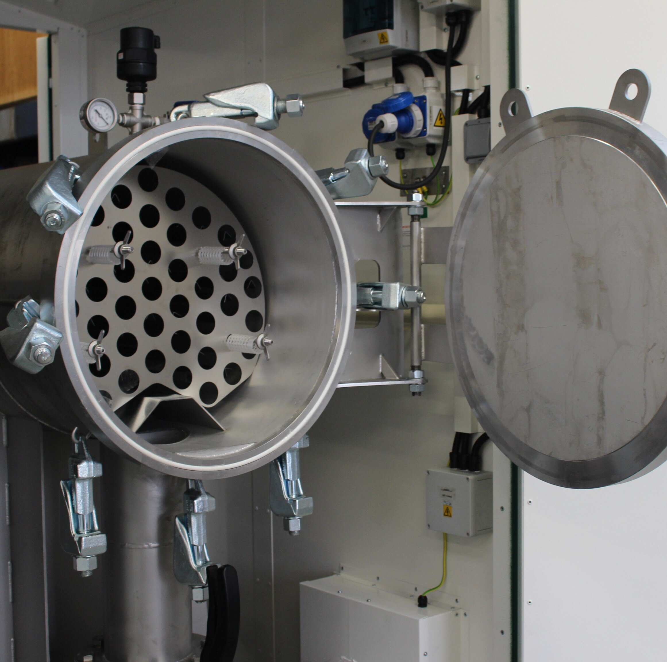 Custom Filter Housings | Amazon Filters